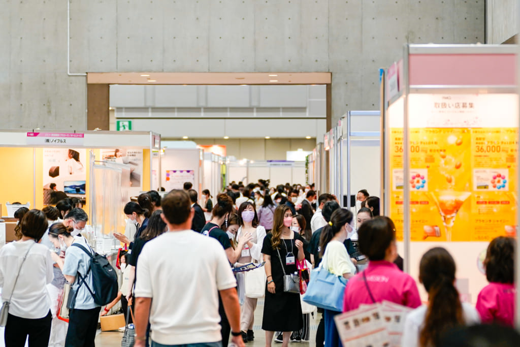 EXHIBIT | Professional trade show for the beauty and health industry